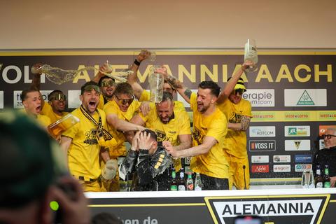 Ex-Steinbacher Strujic und Heister rocken Aachener Tivoli